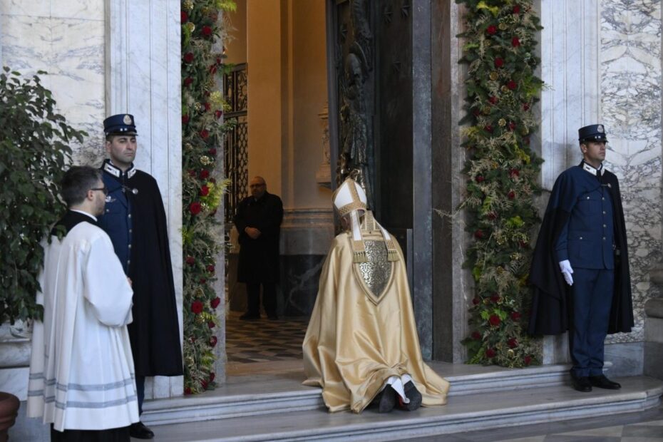 Cardinale: "Intimità, eredità del Giubileo" alla chiusura Porta Santa ...